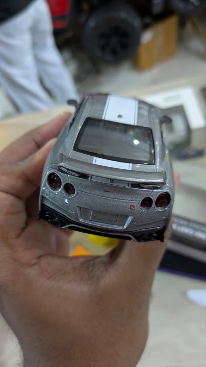 1:32 Nissan GTR R35 Grey MSZ cars – MULTIPALACE